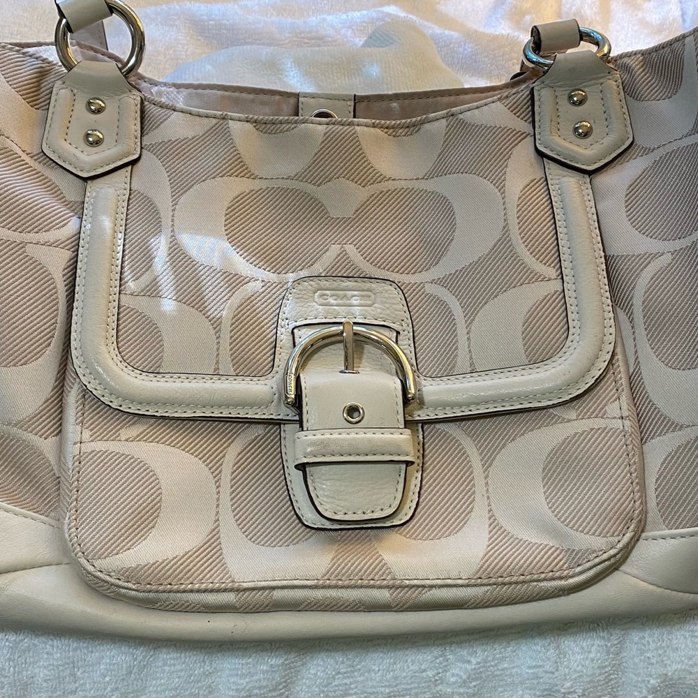 Coach Abby’s Signature Khaki Parchment Shoulder Bag. - Gem